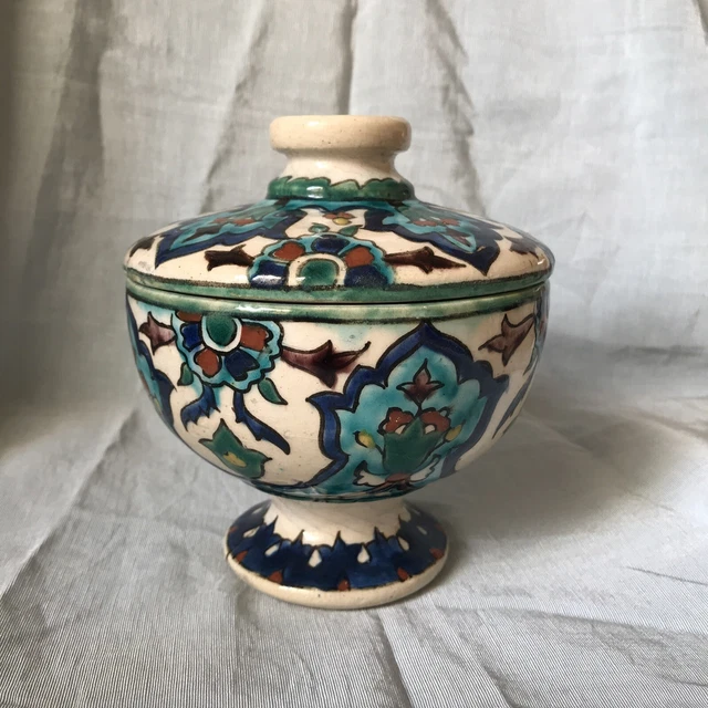 VINTAGE ISLAMIC IZNIK Style Turkish Pottery Bowl & Cover Marked £16.00 ...