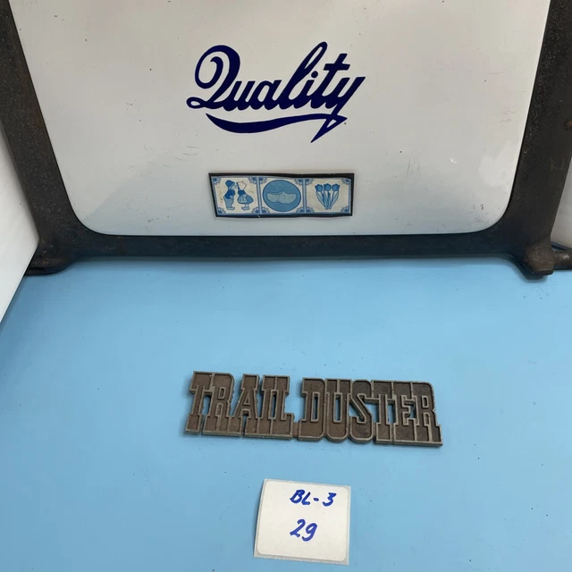 1 PLYMOUTH 1970S Trail Duster Fender Emblems Nameplates 3824195 $162.63 ...