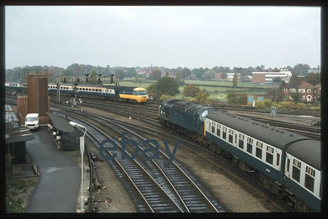 ORIGINAL 35MM SLIDE - Class 40 - 40025 'Lusitania' dep York w/ HST ...