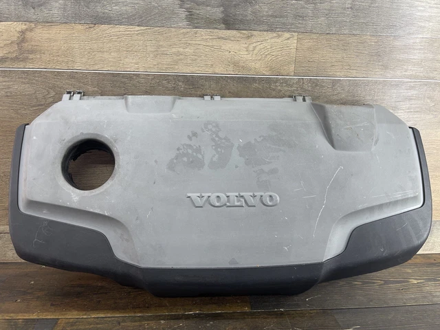 VOLVO D5/2.4D/ENGINE COVER/GREY/EURO 4/Top Cover/V70/XC90/XC70/S60 £30. ...