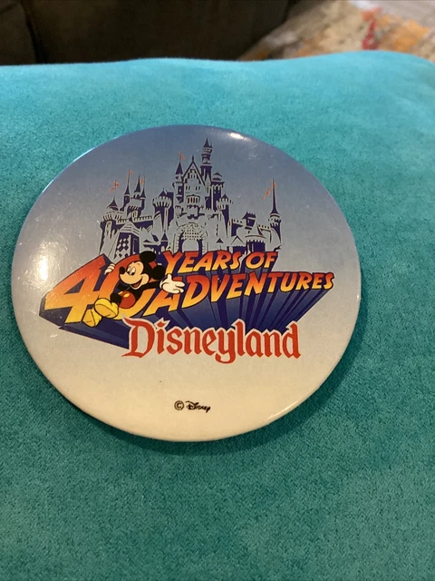 DISNEY 40 YEARS OF ADVENTURE DISNEYLAND PIN The Walt Disney Company £8. ...