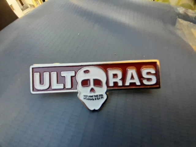 SPILLA PIN ULTRAS Ultras Granata Torino 1969 Come Striscione. Grossa ...
