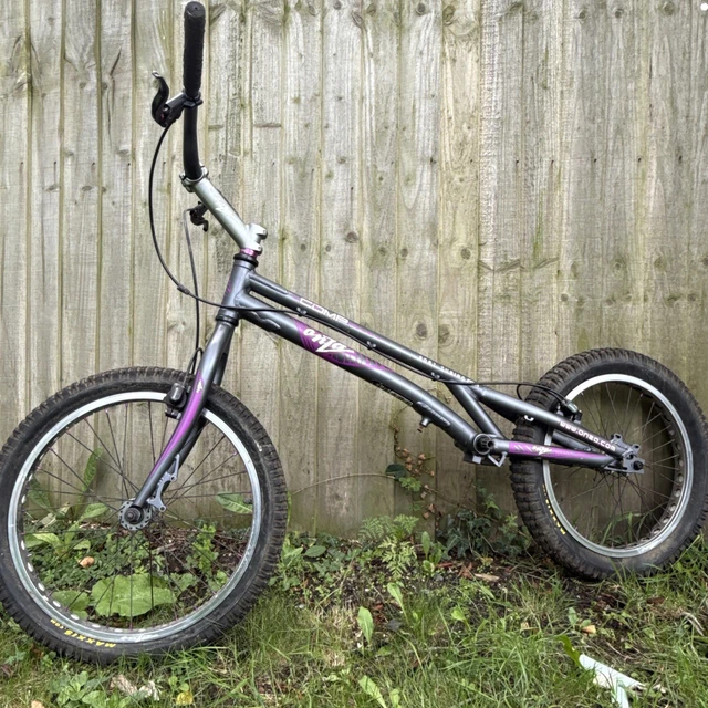 ONZA COMP - Maxxis Creepy Crawler Tyres - Magura Tensile - Trials ...