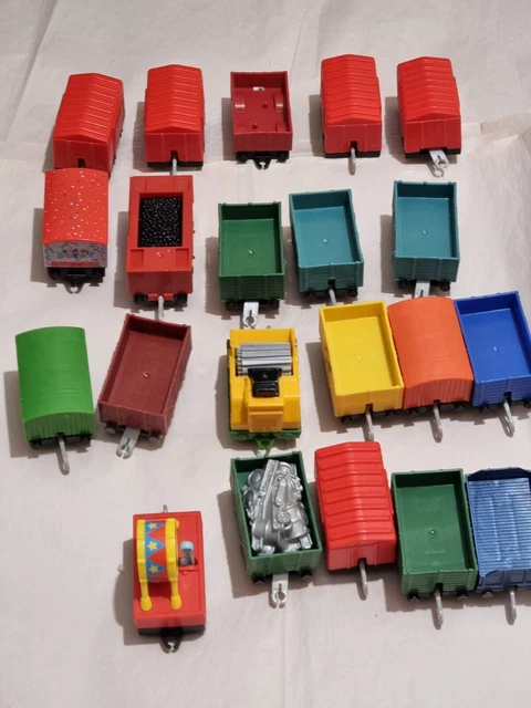 THOMAS THE TANK & Friends Trackmaster REVOLUTION 20 WAGON VAN TRUCK ...