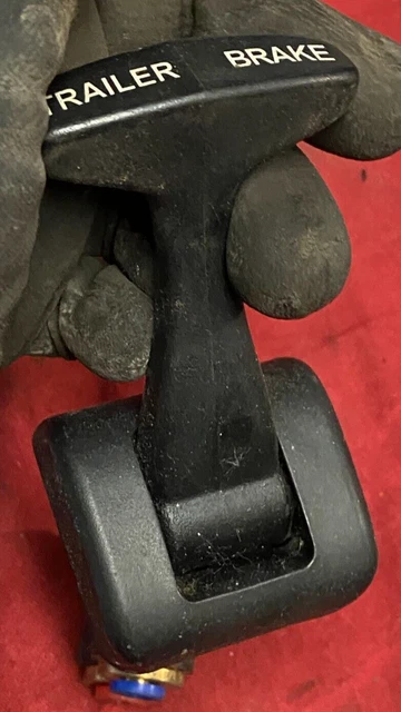 GTD 26501-1 FREIGHTLINER Cascadia Switch Trailer Hand Brake ,Valve $47. ...