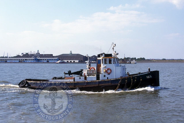 SHIP PHOTO - EX RMAS Girl Class Tug NAJA Seen Passing TIlbury - 6x4 ...