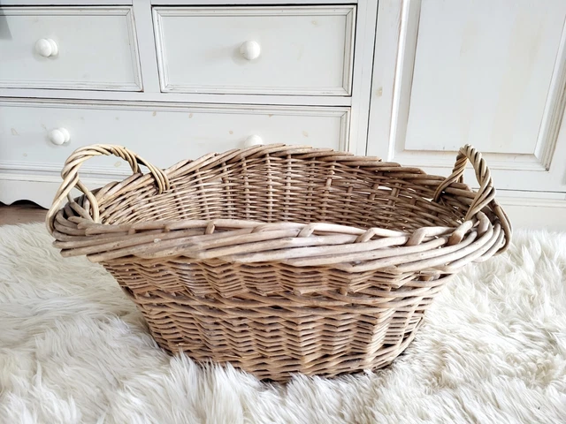 RARE VINTAGE OLD English Oval Roll Top Stripped White Willow Laundry ...