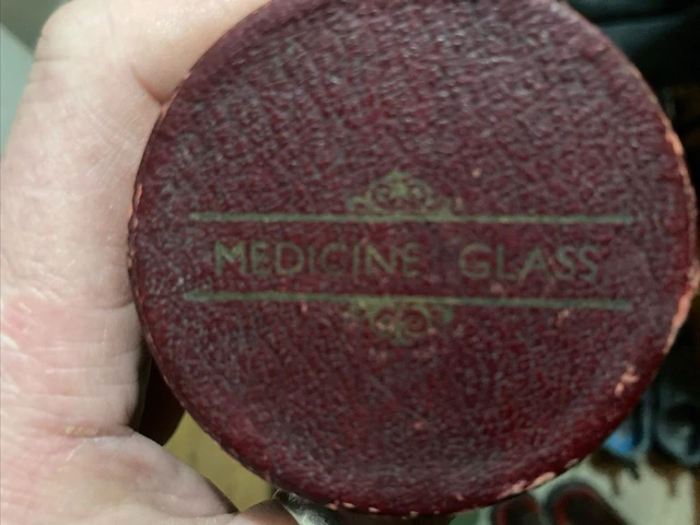 VINTAGE MEASURING GLASS ml/fl oz/drachms/table/teaspoon Medical Glass ...