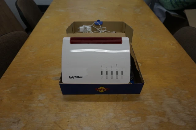 AVM FRITZ!BOX 7590 WLAN Router mit Modem - Weiß (20002784) gebraucht ...