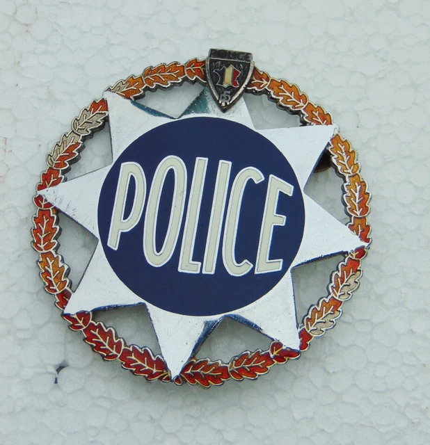 ANCIEN INSIGNE DE POLICE matriculé EUR 60,00 - PicClick FR
