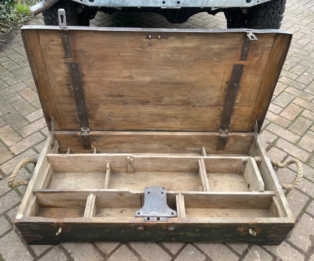 ORIGINAL WW1 WW2 British Armourers Tool Box Multi Compartment Table ...