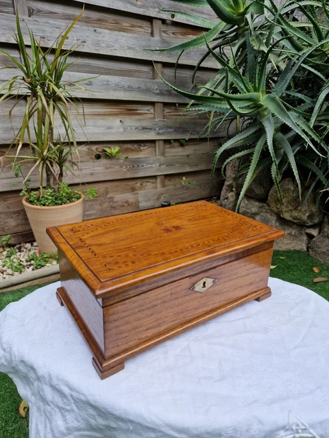 COFFRET ANCIEN EN Bois De Chêne Début 20ème,Boîte À Bijoux, Couture ...
