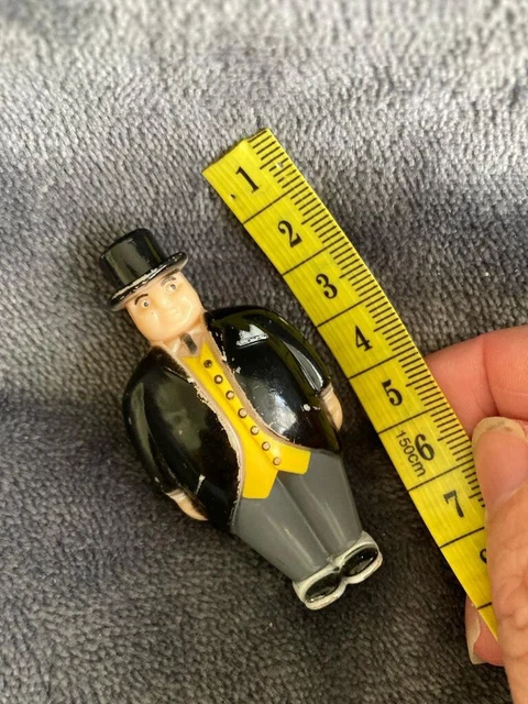 THOMAS THE TANK Engine Fat Controller Mini Figure 6cm Tall Collectible ...