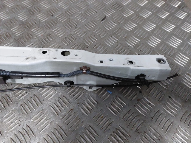 TOYOTA RAV4 MK4 Xa40 Front Slam Panel Bonnet Landing Panel In White ...