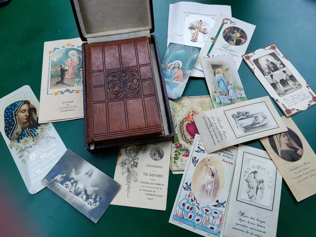 ANCIEN ET BEAU MISSEL ROMAIN de 1933 avec images pieuses + MEDAILLES or ...