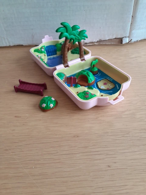 POLLY POCKET STYLE Squirtle Playset Vintage Pokemon/Pocket Monsters ...