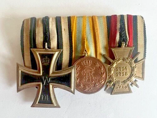 MEDAL GERMAN WW1 - Group of 3 - Iron Cross 2nd Class / Sachsen /Cross of Honour EUR 199,30 ...