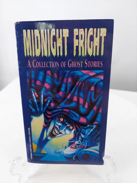 MIDNIGHT FRIGHT BY R. L. Stine. A COLLECTION OF GHOST STORIES ! $6.95 ...