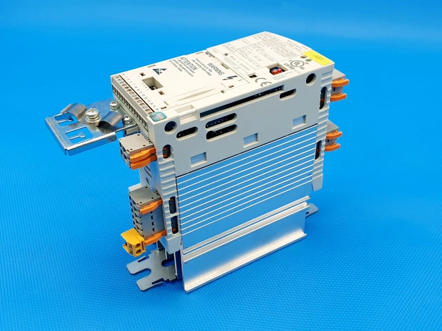 LENZE 8200 VECTOR EDK82EV222 Frequency Converter 0,37 Kw E82EV371_2C ...