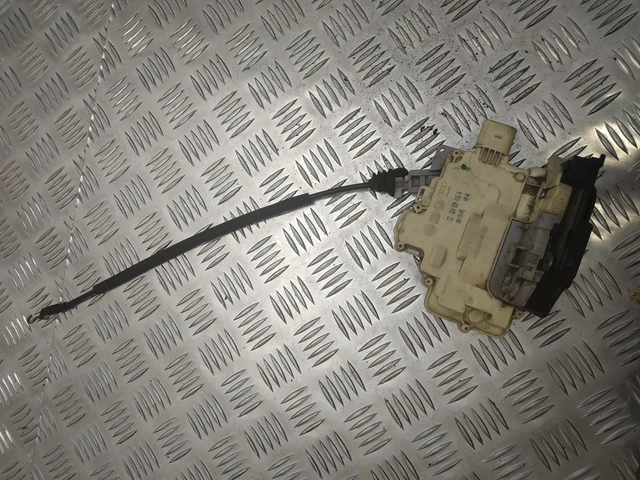 SKODA SUPERB II 3T4 3C4839016A Serrure de Porte Arrière Droite 2009 ...