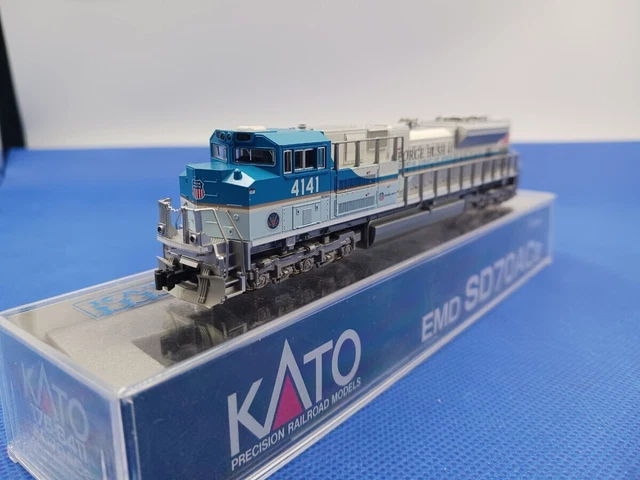 KATO USA 176-8411 EMD Sd70Ace Union Pacific Up George Bush ...