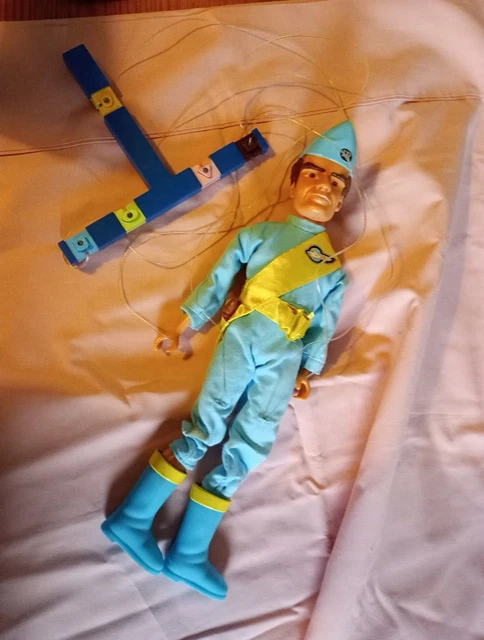 THUNDERBIRDS VIRGIL TRACEY Pelham Carlton Puppet RARE Collectable £18. ...