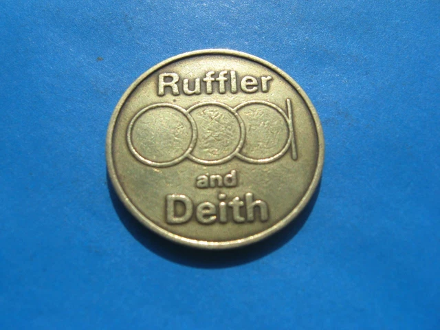 (K) 1970'S RUFFLER AND DEITH GOLD COLOURED 5p TOKEN COIN £1.00 ...