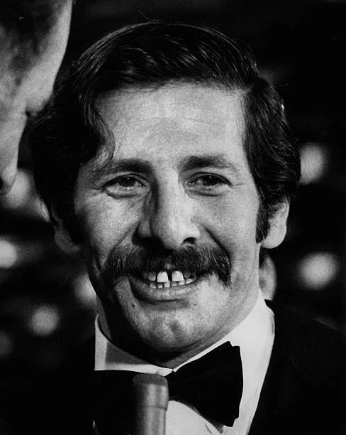 CHAIM TOPOL AT the world premiere of "Fiddler on the Roof" o - 1971 Old ...