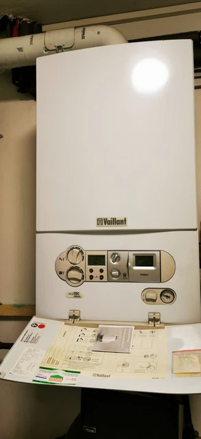 BRENNWERTTHERME VAILLANT ECOTEC Classic VC 196/2-C inkl. BRÖTJE 120L ...