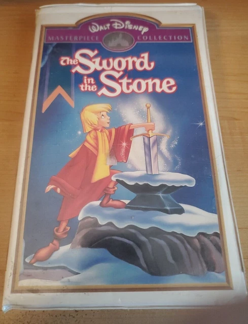 WALT DISNEY MASTERPIECE Collection The Sword In The Stone VHS £3.79 ...