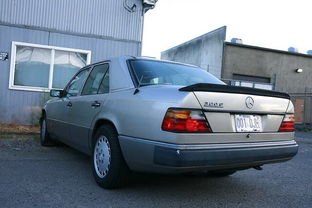 SPOILER MERCEDES W124 Zender (Brabus, AMG) EUR 205,99 - PicClick DE