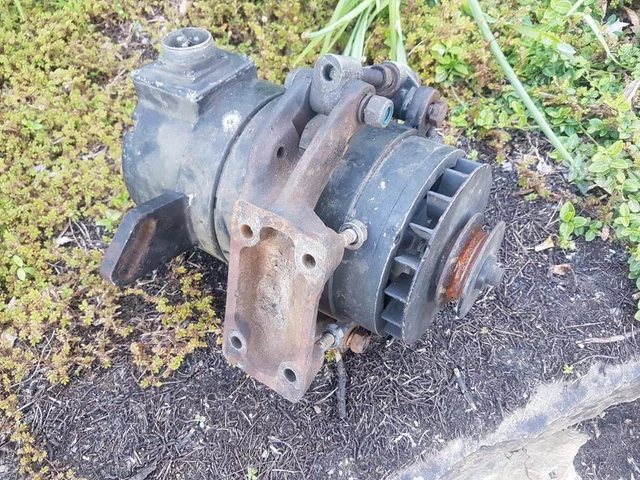 LAND ROVER 24 Volt Military Alternator £175.00 - PicClick UK