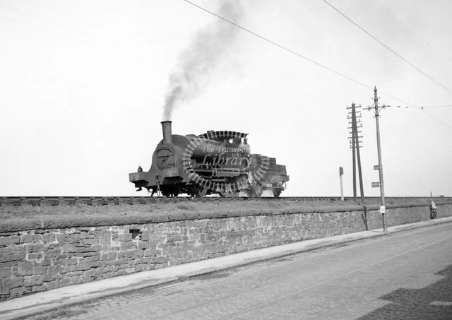 PHOTO BR BRITISH Railways Steam Locomotive Class Y9 68097 at Granton in ...