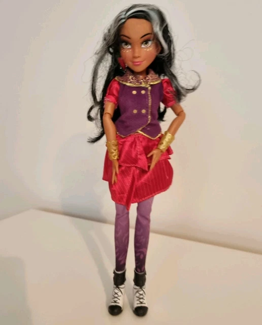 DISNEY DESCENDANTS- SIGNATURE Freddie Isle Of The Lost Doll £8.99 ...