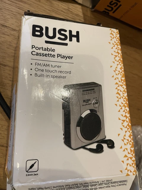 BUSH PORTABLE CASSETTE Player and Recorder with FM Radio+Earphones ...