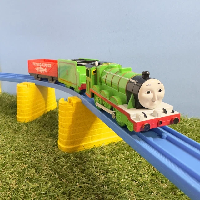 TOMY PLARAIL TRACKMASTER Henry Thomas The Tank Engine TS-03 Used £18.95 ...