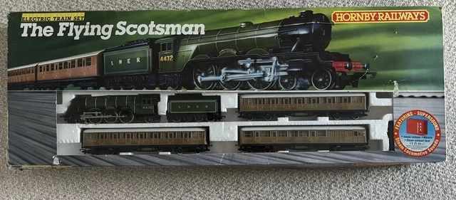 HORNBY FLYING SCOTSMAN Train Set £95.00 - PicClick UK