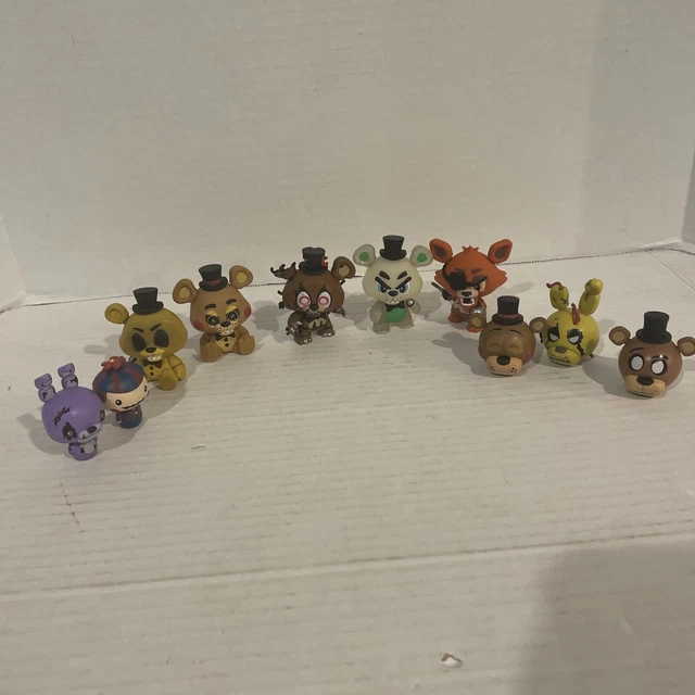 LOT DE 10 mini figurines Funko Five Nights At Freddy's (FNAF) EUR 110 ...
