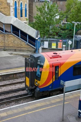 PHOTO CLASS 450 Unit 450550 At Kew Bridge Station Seen From Lionel Road ...