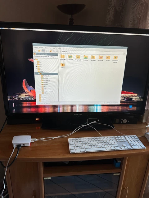 Raspberry Pi 3 Model B V12 Avec Boitier Et Alimentation Officiels Os 4532
