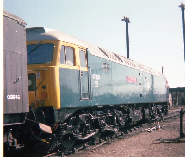 ORIGINAL RAILWAY negative class 47/709 Glasgow x2 negs 1981 £4.99 ...