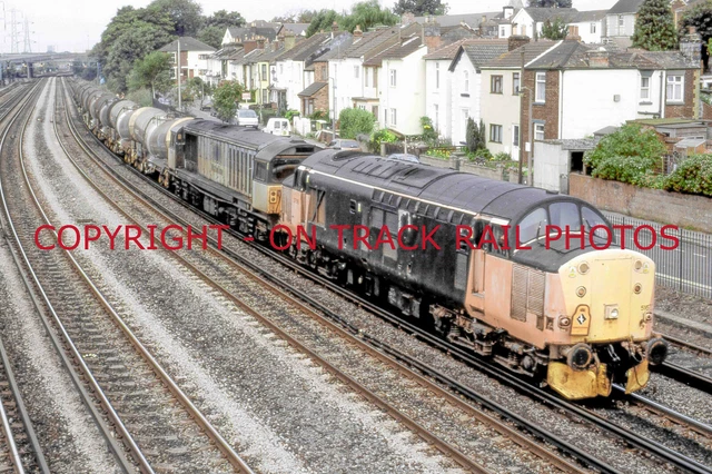 UK RAILWAY PHOTOGRAPH Of Class 37 37516. Rm37-2061 £1.70 - PicClick UK