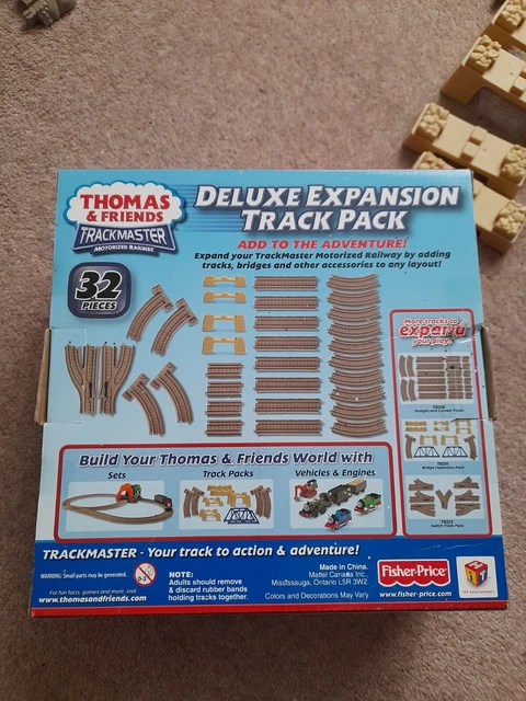 THOMAS & FRIENDS Trackmaster Deluxe Expansion Track Pack 32 Pieces £20. ...