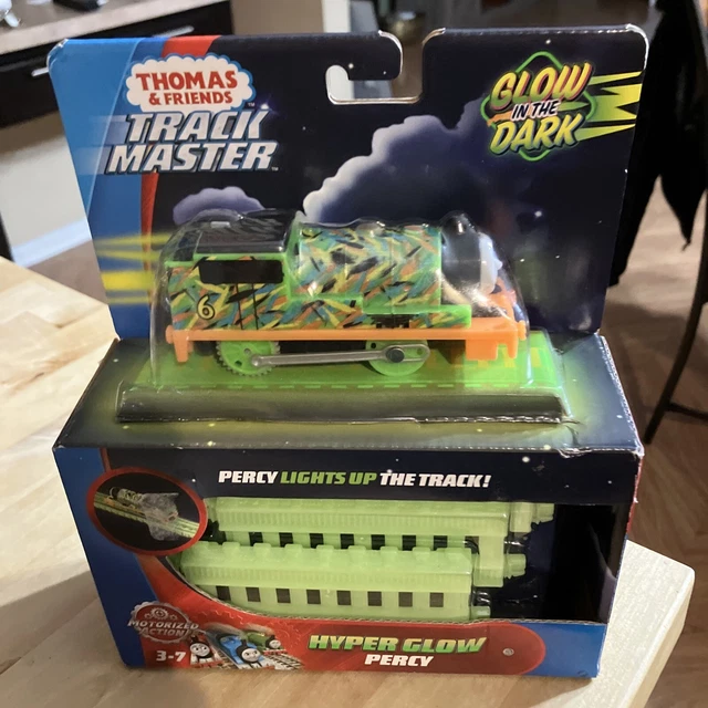 THOMAS & FRIENDS Trackmaster Hyper Glow Percy Engine 2017 Revolution ...