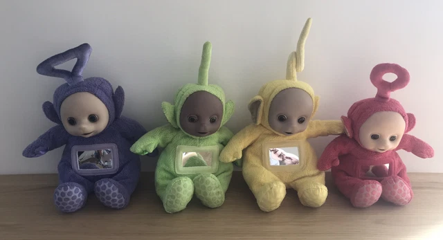 TOMY TELETUBBIES PLUSH Toy Mirror Tummy & Bell Inside - CBeebies £17.99 ...