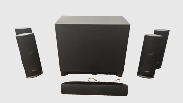 SONY 5.1 SURROUND sound speakers - models SS-CTB111, SS-TSB111 (x4), SS ...