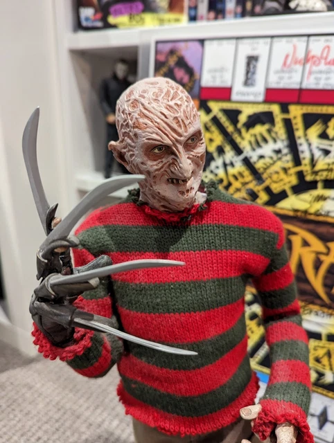 FIGURINE SIDESHOW PREMIUM Format Freddy Krueger vs Jason échelle 1:4 ...