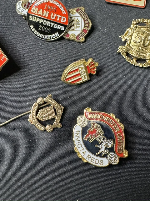 VINTAGE RARE MANCHESTER United official Collectable pin badges £28.55 ...