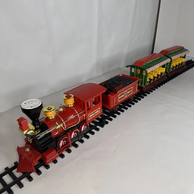 WALT DISNEY WORLD Railroad Battery Operated Train Set w/ Cars – Non ...