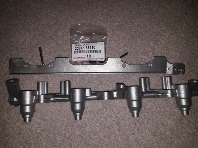 TOYOTA MR2 3SGTE REV 1/2 TURBO Fuel Rail With 4 Insulators 23845-88380 ...